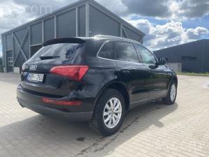 Black Audi Q5 2011 in Saldus, with an engine capacity of 2.00 L and mileage of 0 thousand km for 9200 €, photo 4 on AUTOMOTO.COM.LV
