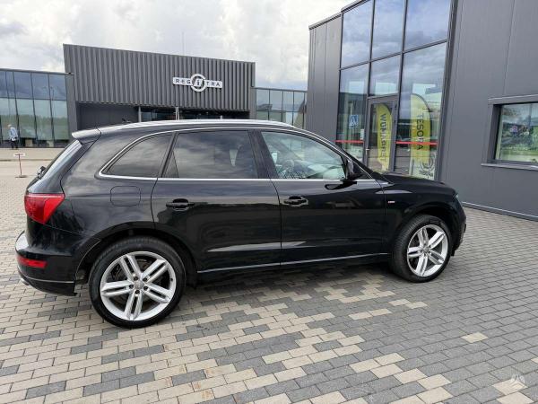 Black Audi Q5 2011 in Siauliai, with an engine capacity of 2.97 L and mileage of 297 thousand km for 9100 €, photo 7 on AUTOMOTO.COM.LV