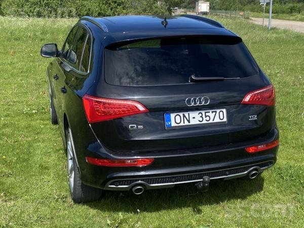 Black Audi Q5 2011 in Riga, with an engine capacity of 3.00 L and mileage of 307 thousand km for 9990 €, photo 6 on AUTOMOTO.COM.LV