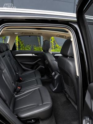 Black Audi Q5 2011 in Vilnius, with an engine capacity of 2.00 L and mileage of 252 thousand km for 9750 €, photo 12 on AUTOMOTO.COM.LV