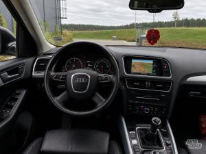 Black Audi Q5 2011 in Vilnius, with an engine capacity of 2.00 L and mileage of 252 thousand km for 9750 €, photo 14 on AUTOMOTO.COM.LV