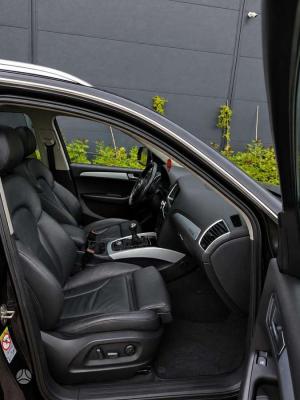 Black Audi Q5 2011 in Vilnius, with an engine capacity of 1.97 L and mileage of 252 thousand km for 9750 €, photo 11 on AUTOMOTO.COM.LV