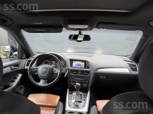 Black Audi Q5 2011 in Riga, with an engine capacity of 3.00 L and mileage of 187 thousand km for 12579 €, photo 6 on AUTOMOTO.COM.LV