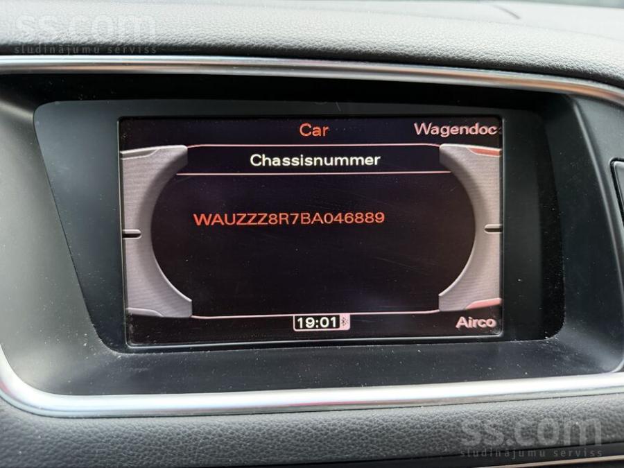 Black Audi Q5 2011 in Riga, with an engine capacity of 3.00 L and mileage of 187 thousand km for 12579 €, photo 25 on AUTOMOTO.COM.LV