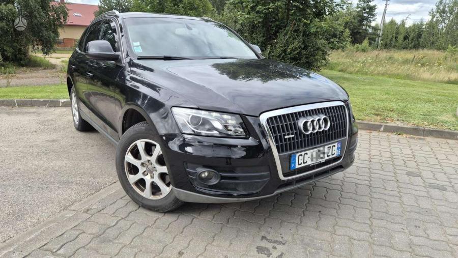 Black Audi Q5 2011 in Taurage, with an engine capacity of 1.97 L and mileage of 345 thousand km for 6300 €, photo 9 on AUTOMOTO.COM.LV