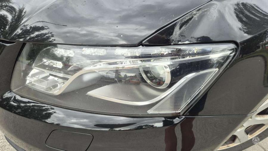 Black Audi Q5 2011 in Taurage, with an engine capacity of 1.97 L and mileage of 345 thousand km for 6300 €, photo 16 on AUTOMOTO.COM.LV
