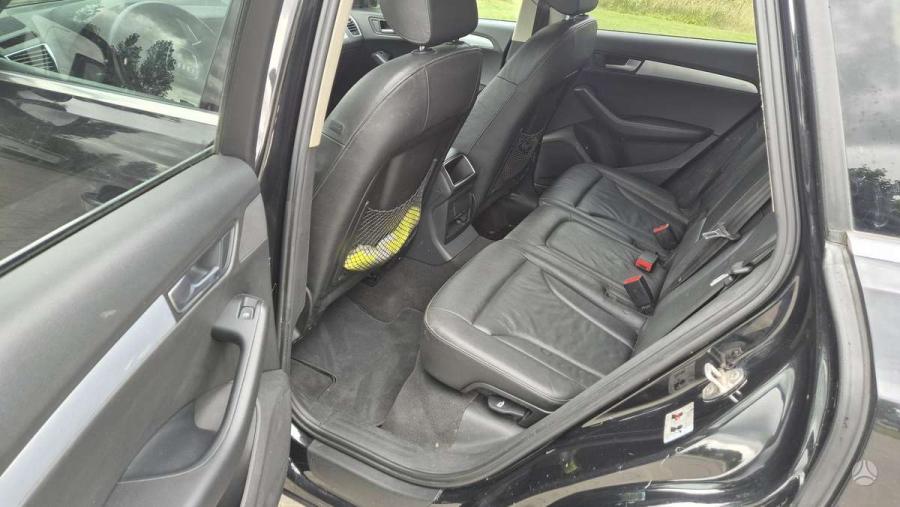 Black Audi Q5 2011 in Taurage, with an engine capacity of 1.97 L and mileage of 345 thousand km for 6300 €, photo 19 on AUTOMOTO.COM.LV