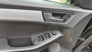 Black Audi Q5 2011 in Taurage, with an engine capacity of 1.97 L and mileage of 345 thousand km for 6300 €, photo 23 on AUTOMOTO.COM.LV