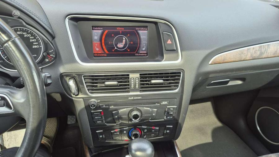 Melns Audi Q5 2011 Viļņa, ar dzinēja tilpumu 1.97 L un nobraukumu 324 tūkst. km par 8600 €, foto 18 vietnē AUTOMOTO.COM.LV