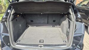 Melns Audi Q5 2011 Viļņa, ar dzinēja tilpumu 1.97 L un nobraukumu 324 tūkst. km par 8600 €, foto 22 vietnē AUTOMOTO.COM.LV