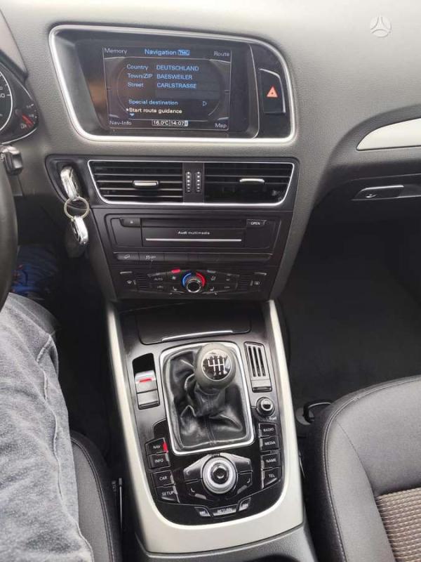 Black Audi Q5 2011 in Marijampole, with an engine capacity of 1.97 L and mileage of 231 thousand km for 7000 €, photo 11 on AUTOMOTO.COM.LV