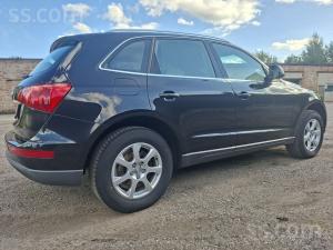 Melns Audi Q5 2011 Daugavpils, ar dzinēja tilpumu 2.00 L un nobraukumu 282 tūkst. km par 11000 €, foto 4 vietnē AUTOMOTO.COM.LV