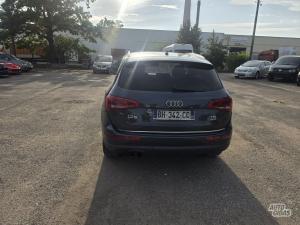 Melns Audi Q5 2011 Viļņa, ar dzinēja tilpumu 2.00 L un nobraukumu 327 tūkst. km par 8200 €, foto 5 vietnē AUTOMOTO.COM.LV