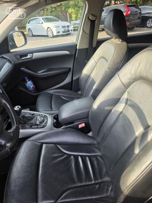Melns Audi Q5 2011 Viļņa, ar dzinēja tilpumu 2.00 L un nobraukumu 327 tūkst. km par 8200 €, foto 16 vietnē AUTOMOTO.COM.LV