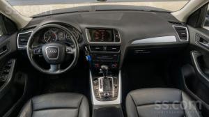 Black Audi Q5 2011 in Riga, with an engine capacity of 2.00 L and mileage of 383 thousand km for 6990 €, photo 12 on AUTOMOTO.COM.LV