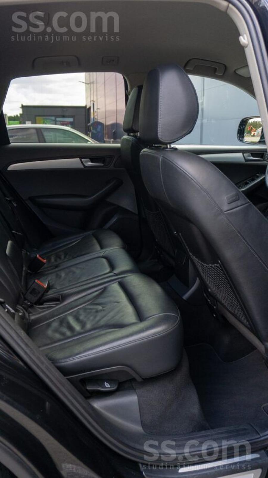 Black Audi Q5 2011 in Riga, with an engine capacity of 2.00 L and mileage of 383 thousand km for 6990 €, photo 28 on AUTOMOTO.COM.LV