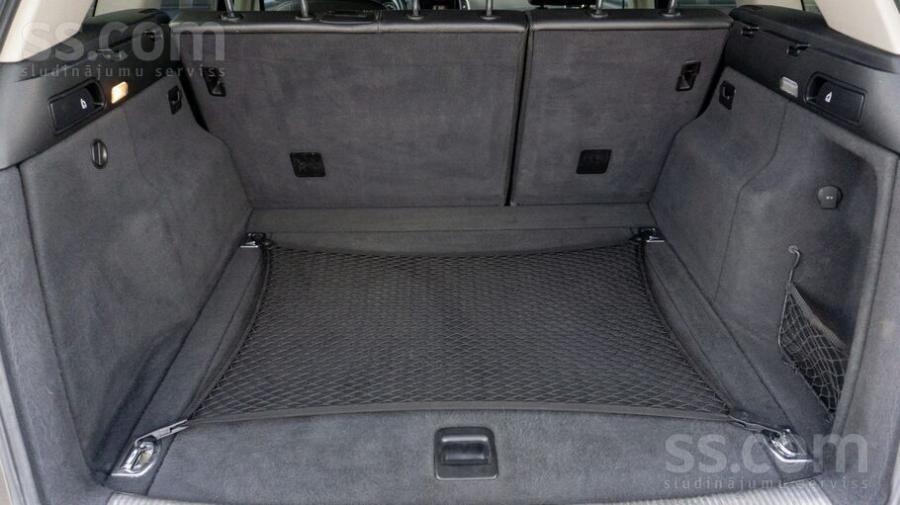 Black Audi Q5 2011 in Riga, with an engine capacity of 2.00 L and mileage of 383 thousand km for 6990 €, photo 29 on AUTOMOTO.COM.LV