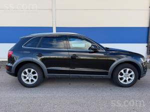 Melns Audi Q5 2011 Tukums, ar dzinēja tilpumu 2.00 L un nobraukumu 0 tūkst. km par 9800 €, foto 4 vietnē AUTOMOTO.COM.LV