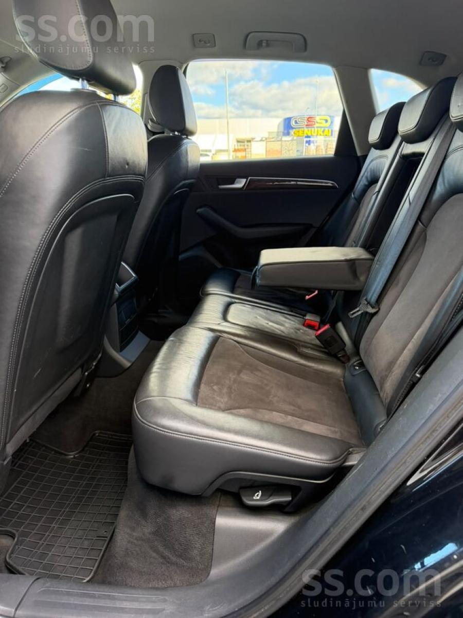 Melns Audi Q5 2011 Tukums, ar dzinēja tilpumu 2.00 L un nobraukumu 0 tūkst. km par 9800 €, foto 13 vietnē AUTOMOTO.COM.LV