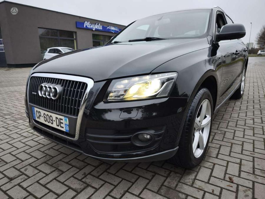 Black Audi Q5 2012 in Taurage, with an engine capacity of 1.97 L and mileage of 236 thousand km for 8800 €, photo 1 on AUTOMOTO.COM.LV