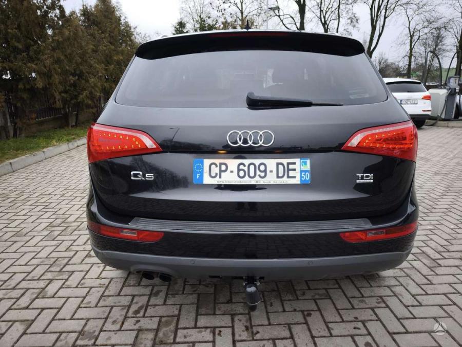 Black Audi Q5 2012 in Taurage, with an engine capacity of 1.97 L and mileage of 236 thousand km for 8800 €, photo 2 on AUTOMOTO.COM.LV