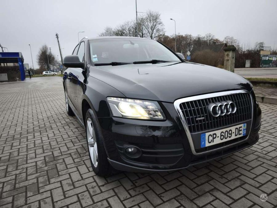 Black Audi Q5 2012 in Taurage, with an engine capacity of 1.97 L and mileage of 236 thousand km for 8800 €, photo 5 on AUTOMOTO.COM.LV