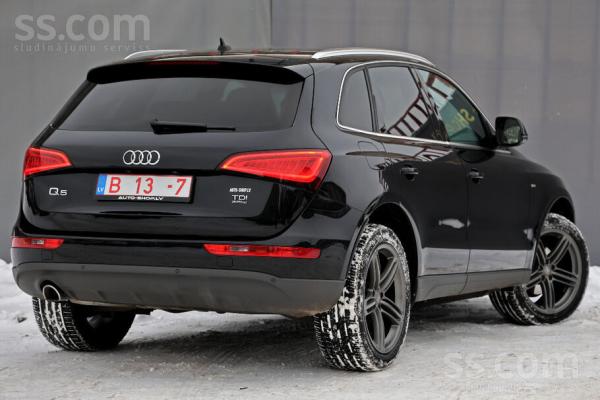 Melns Audi Q5 2012 Tukums, ar dzinēja tilpumu 2.00 L un nobraukumu 257 tūkst. km par 13900 €, foto 3 vietnē AUTOMOTO.COM.LV