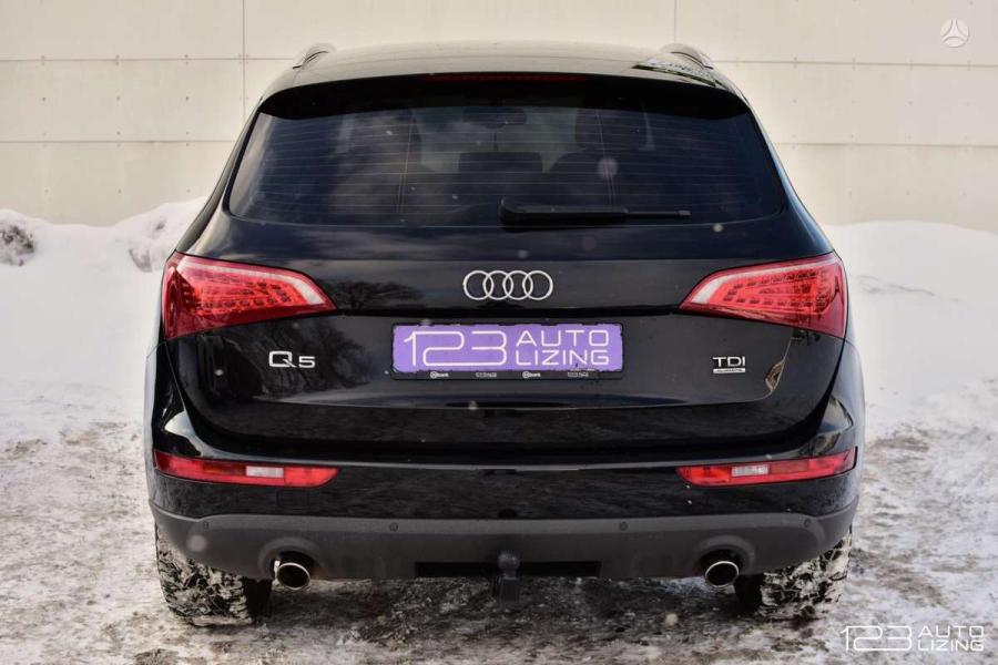 Black Audi Q5 2012 in Kretinga, with an engine capacity of 3.00 L and mileage of 254 thousand km for 10750 €, photo 8 on AUTOMOTO.COM.LV