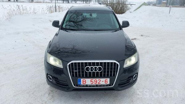 Melns Audi Q5 2012 Alūksne, ar dzinēja tilpumu 2.00 L un nobraukumu 0 tūkst. km par 11700 €, foto 4 vietnē AUTOMOTO.COM.LV
