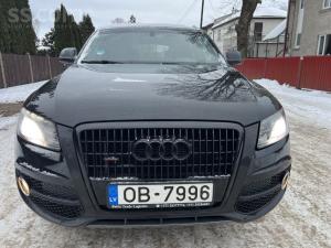 Black Audi Q5 2012 in Riga, with an engine capacity of 3.00 L and mileage of 287 thousand km for 10550 €, photo 13 on AUTOMOTO.COM.LV
