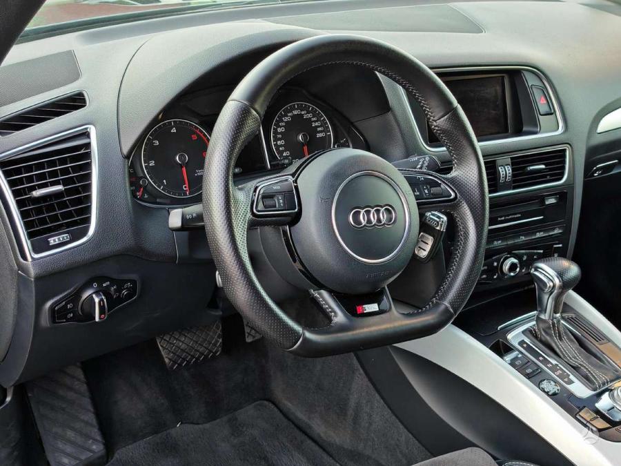 Melns Audi Q5 2012 Klaipėda, ar dzinēja tilpumu 3.00 L un nobraukumu 228 tūkst. km par 12999 €, foto 7 vietnē AUTOMOTO.COM.LV