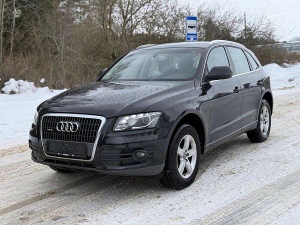 Melns Audi Q5 2012 Ukmergė, ar dzinēja tilpumu 1.97 L un nobraukumu 300 tūkst. km par 8500 €, foto 1 vietnē AUTOMOTO.COM.LV