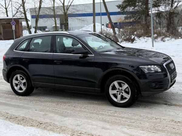 Melns Audi Q5 2012 Ukmergė, ar dzinēja tilpumu 1.97 L un nobraukumu 300 tūkst. km par 8500 €, foto 4 vietnē AUTOMOTO.COM.LV