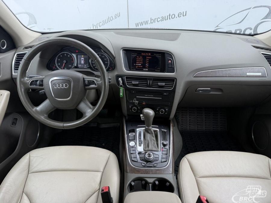 Black Audi Q5 2012 in Avizieniai, with an engine capacity of 3.20 L and mileage of 160 thousand km for 6900 €, photo 4 on AUTOMOTO.COM.LV