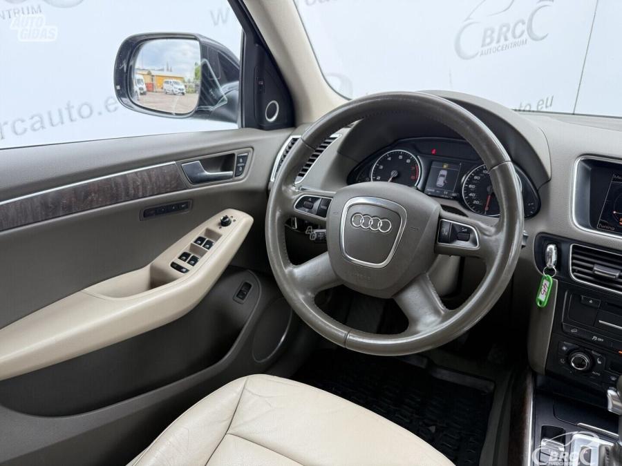 Black Audi Q5 2012 in Avizieniai, with an engine capacity of 3.20 L and mileage of 160 thousand km for 6900 €, photo 5 on AUTOMOTO.COM.LV