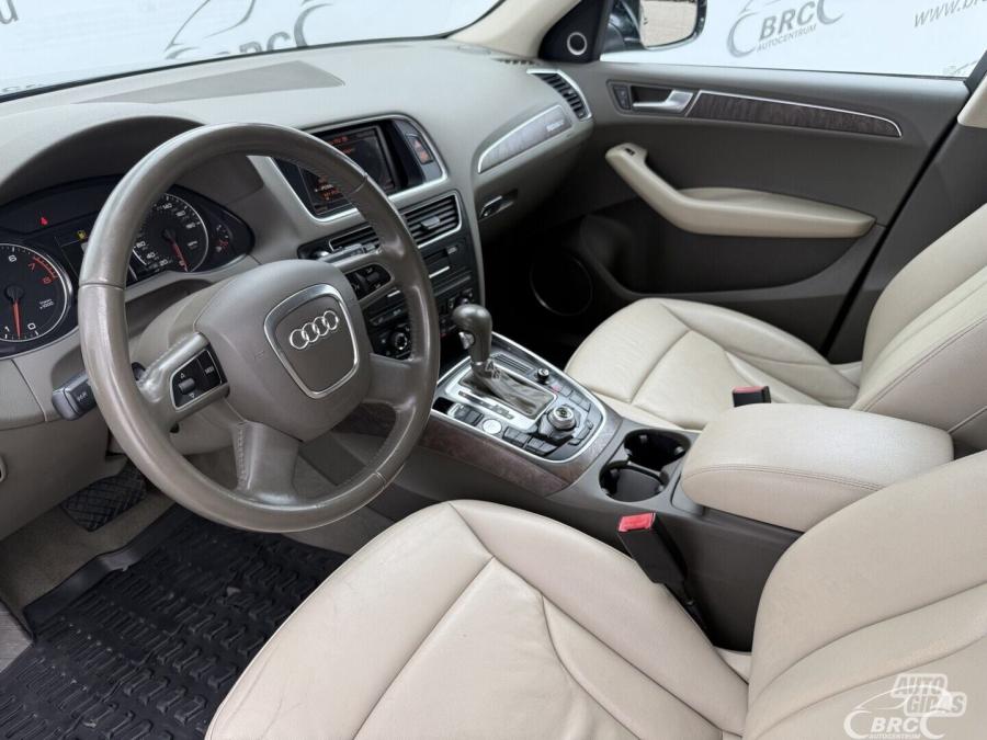 Black Audi Q5 2012 in Avizieniai, with an engine capacity of 3.20 L and mileage of 160 thousand km for 6900 €, photo 19 on AUTOMOTO.COM.LV