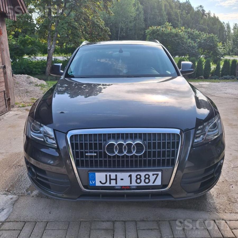 Melns Audi Q5 2012 Valmiera, ar dzinēja tilpumu 2.00 L un nobraukumu 227 tūkst. km par 12300 €, foto 1 vietnē AUTOMOTO.COM.LV