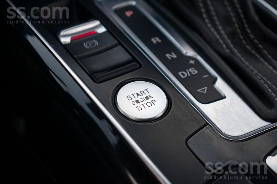 Black Audi Q5 2012 in Riga, with an engine capacity of 3.00 L and mileage of 0 thousand km for 14500 €, photo 26 on AUTOMOTO.COM.LV