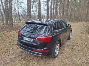Black Audi Q5 2012 in Daugavpils, with an engine capacity of 2.00 L and mileage of 245 thousand km for 9750 €, photo 5 on AUTOMOTO.COM.LV