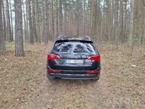 Black Audi Q5 2012 in Daugavpils, with an engine capacity of 2.00 L and mileage of 245 thousand km for 9750 €, photo 7 on AUTOMOTO.COM.LV