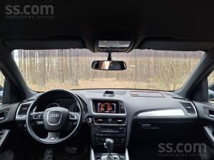 Black Audi Q5 2012 in Daugavpils, with an engine capacity of 2.00 L and mileage of 245 thousand km for 9750 €, photo 8 on AUTOMOTO.COM.LV