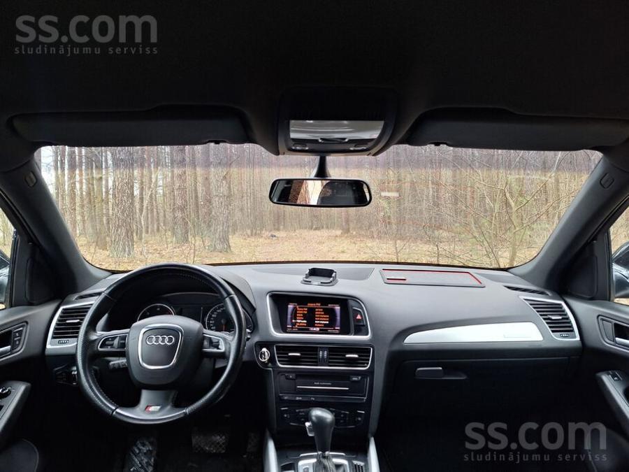 Black Audi Q5 2012 in Daugavpils, with an engine capacity of 2.00 L and mileage of 245 thousand km for 9750 €, photo 8 on AUTOMOTO.COM.LV