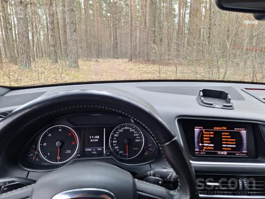 Black Audi Q5 2012 in Daugavpils, with an engine capacity of 2.00 L and mileage of 245 thousand km for 9750 €, photo 10 on AUTOMOTO.COM.LV