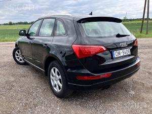 Black Audi Q5 2012 in Talsi, with an engine capacity of 2.00 L and mileage of 234 thousand km for 11999 €, photo 6 on AUTOMOTO.COM.LV