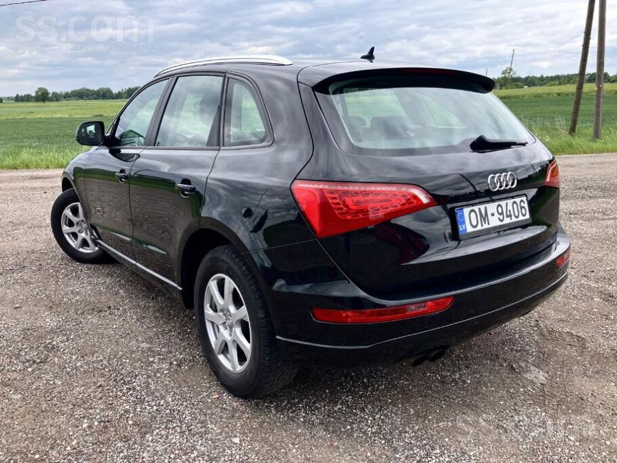 Black Audi Q5 2012 in Talsi, with an engine capacity of 2.00 L and mileage of 234 thousand km for 11999 €, photo 6 on AUTOMOTO.COM.LV