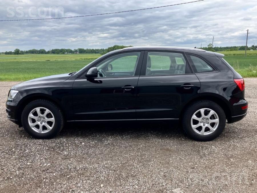Black Audi Q5 2012 in Talsi, with an engine capacity of 2.00 L and mileage of 234 thousand km for 11999 €, photo 7 on AUTOMOTO.COM.LV