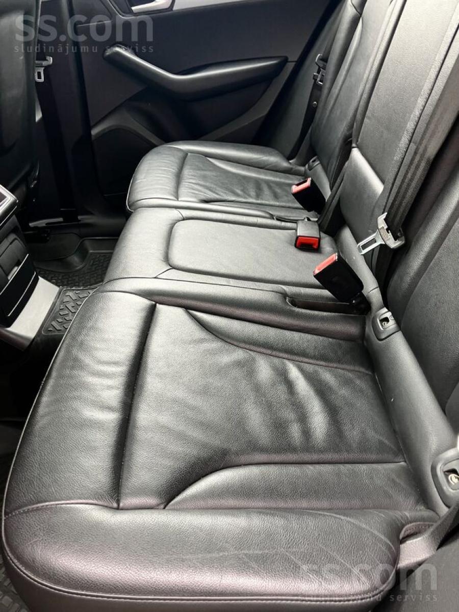 Black Audi Q5 2012 in Talsi, with an engine capacity of 2.00 L and mileage of 234 thousand km for 11999 €, photo 15 on AUTOMOTO.COM.LV