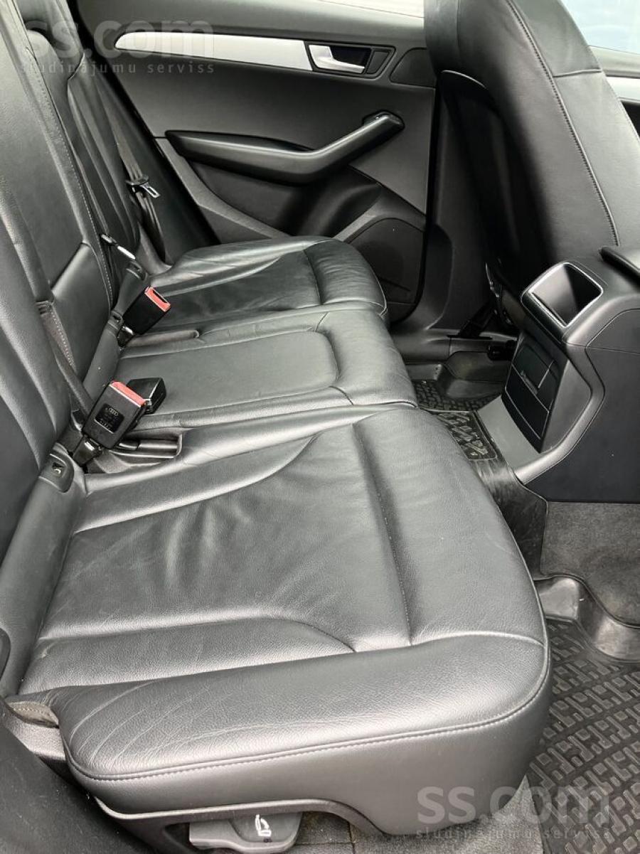 Black Audi Q5 2012 in Talsi, with an engine capacity of 2.00 L and mileage of 234 thousand km for 11999 €, photo 17 on AUTOMOTO.COM.LV