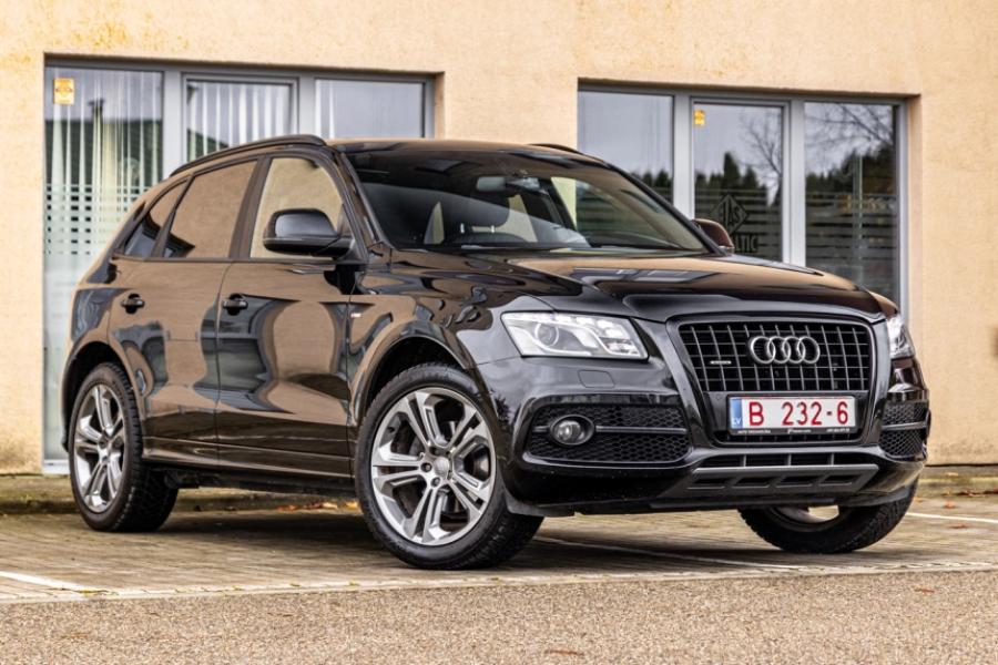 Melns Audi Q5 2012 Rīga, ar dzinēja tilpumu 2.00 L un nobraukumu 266 tūkst. km par 11690 €, foto 3 vietnē AUTOMOTO.COM.LV