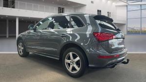 Melns Audi Q5 2012 Rīga, ar dzinēja tilpumu 2.00 L un nobraukumu 266 tūkst. km par 11690 €, foto 14 vietnē AUTOMOTO.COM.LV
